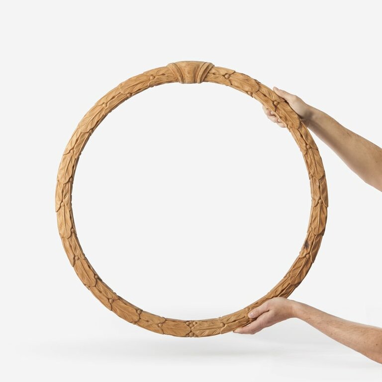 Round Neoclassical Frame | Shop Online | BeCulture